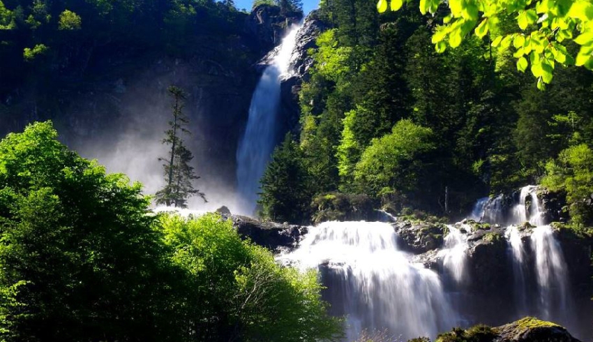 Traversée Pyrénées GR10 - Séjour GR10 - Rando GR10 | Respyrénees